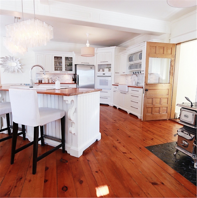 Kitchen renovation: 1998 called & wants your kitchen back